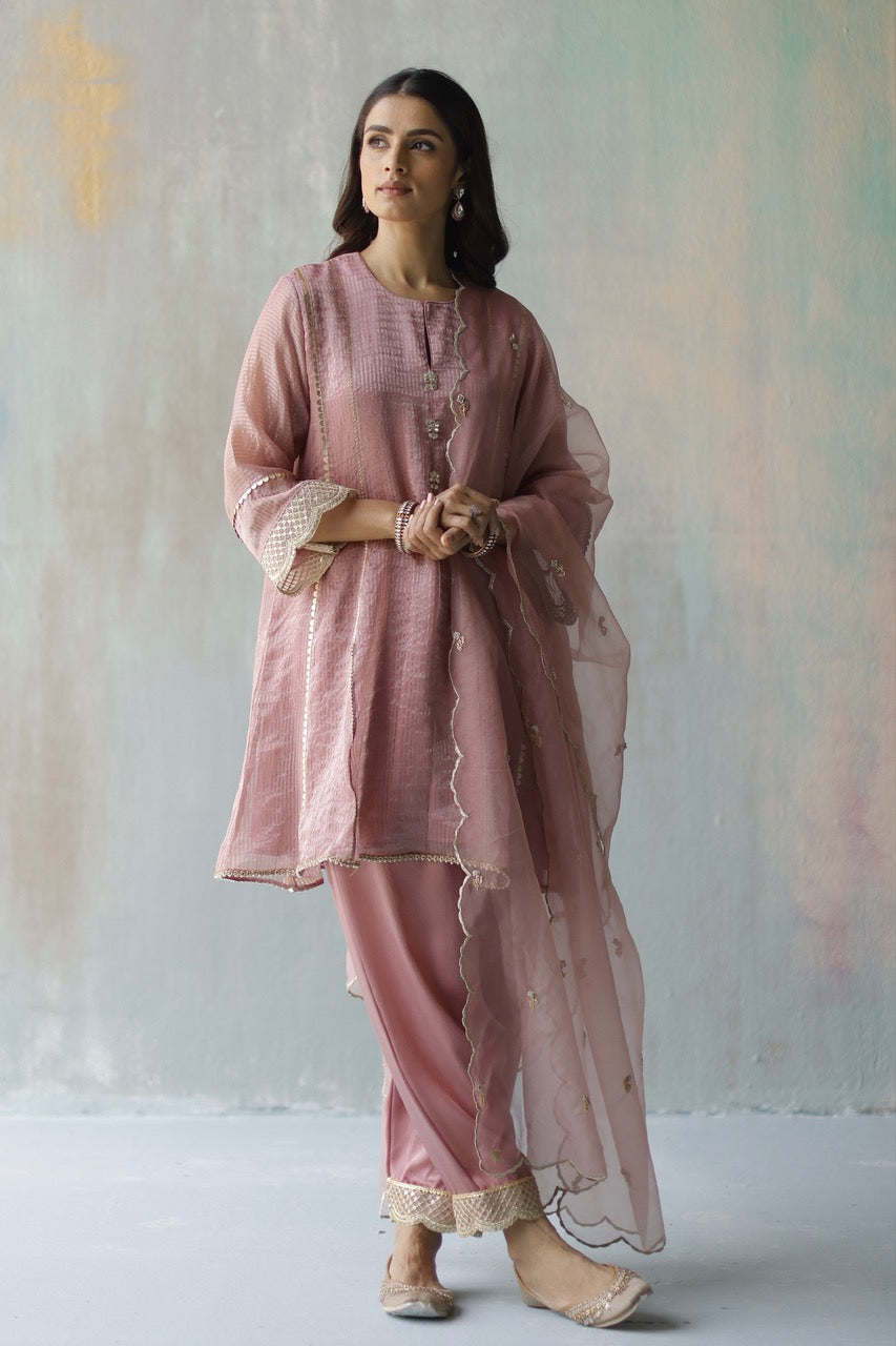 Gulab Dupatta – Begum Global Store